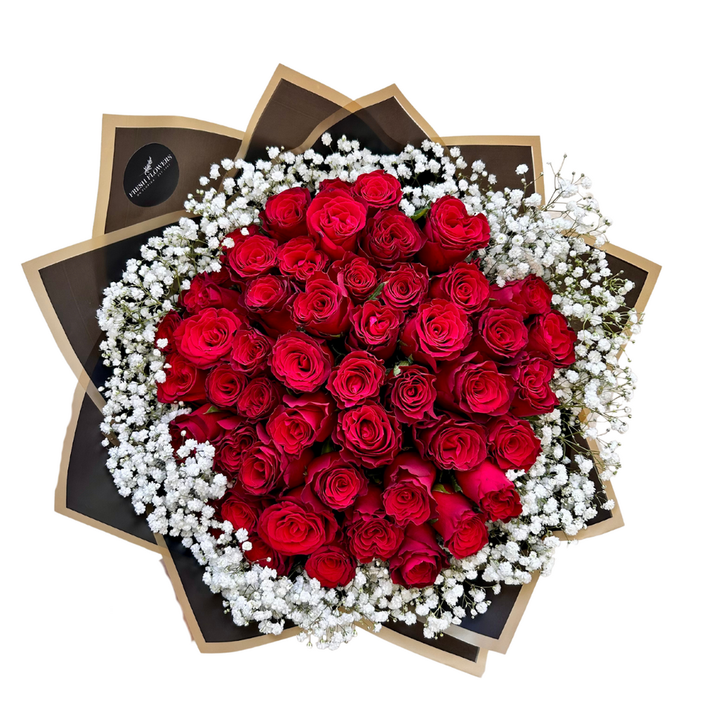Red Speciality Roses & Gyps Bouquet